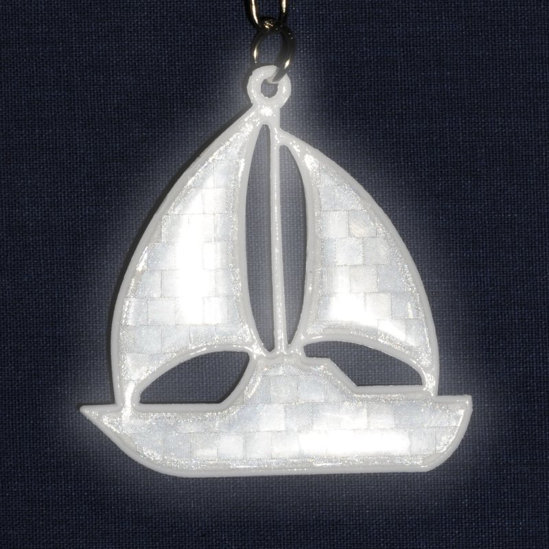 SAILING BOAT reflective key ring, silver | LOGOnaTO